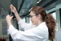 Laborant/in EFZ | sg.ch