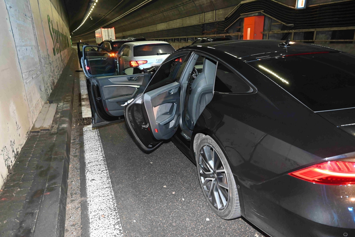 St.Gallen: Auffahrunfall mit drei Fahrzeugen | sg.ch