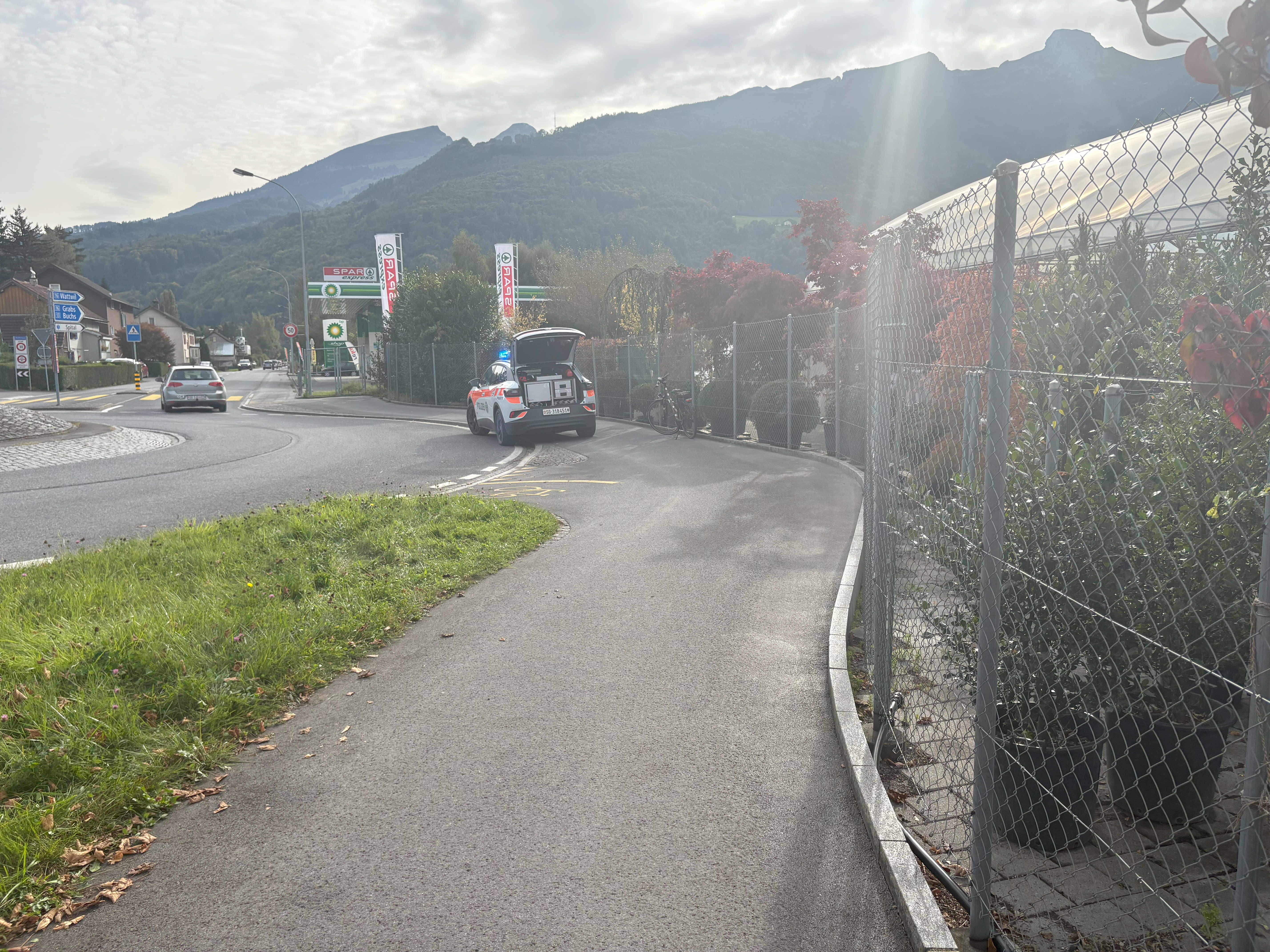 Grabs: Verkehrsunfall zwischen Velo und E-Bike | sg.ch